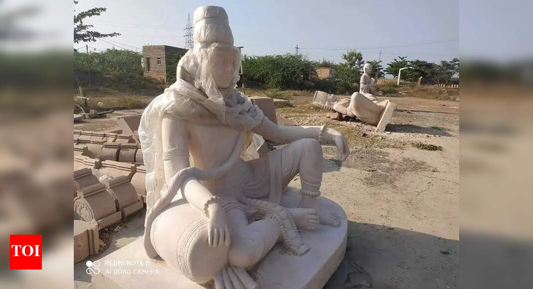 Pulakeshi II: Delay in Pulakeshi II's Statue Installation Sparks ...