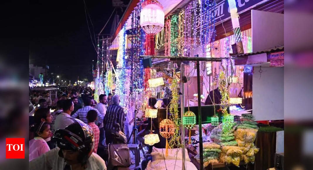 Diwali: Police Collaborate with Traders for a Safe Diwali Festival in ...