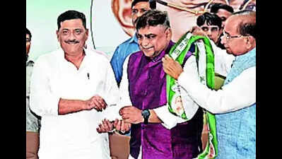 JD(U): Ishan Kishan's Father Pranav Kumar Pandey Joins JD(U), Lauds CM ...