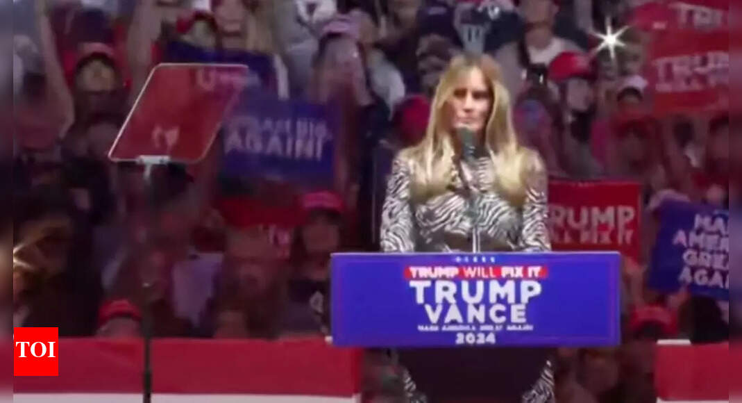 Melania Trump stuns crowd at Trump rally in Madison Square Garden with ...