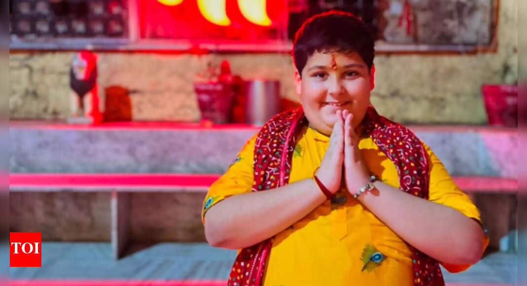 Why is the spiritual guru Anubhav Arora being trolled? - Times of India