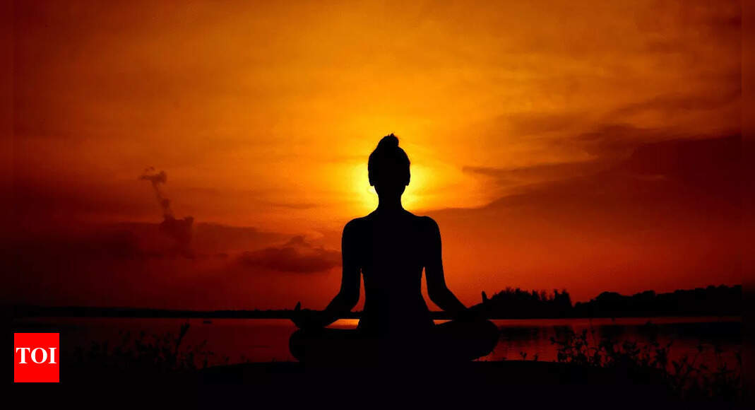 Mantras for positive vibes and a peaceful mind: A guide to daily ...