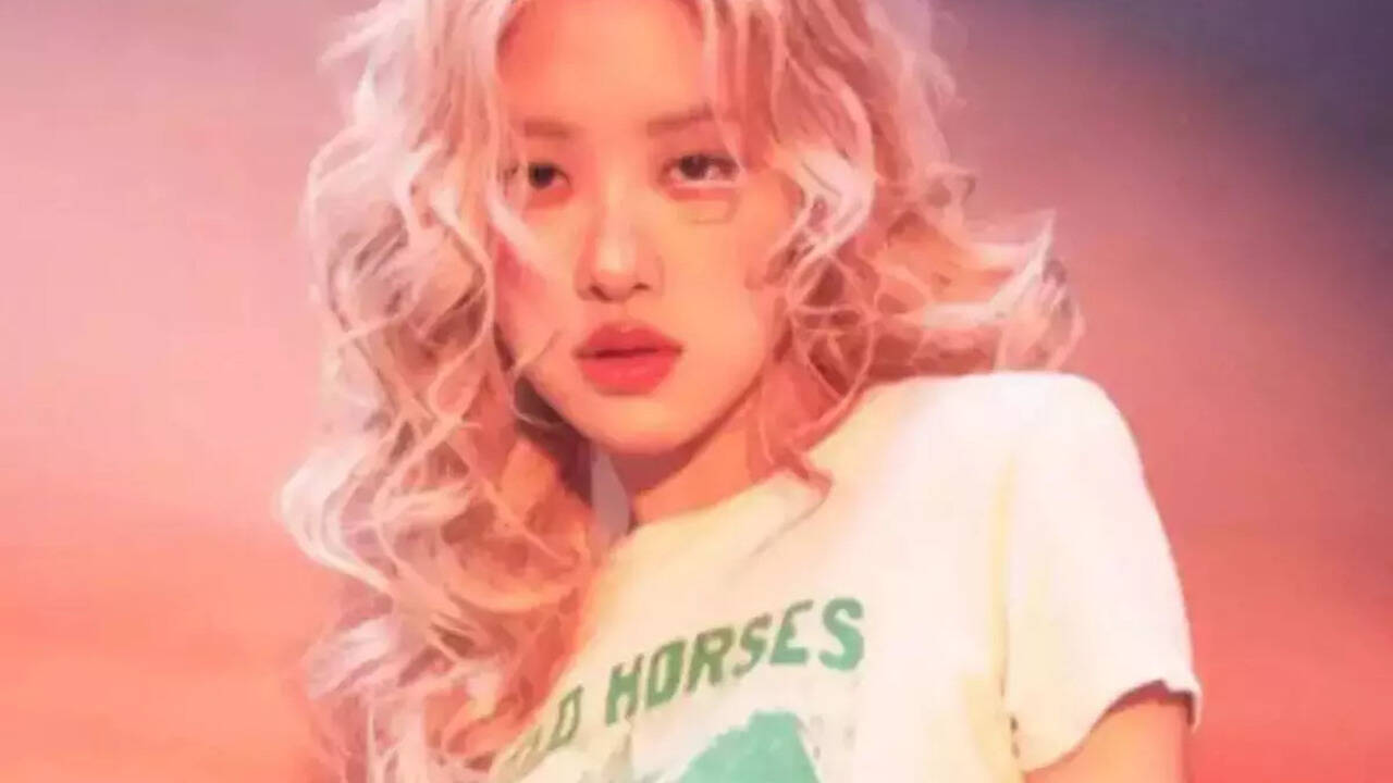 BLACKPINK's Rosé Becomes First Female K-Pop Artist to Break into ...