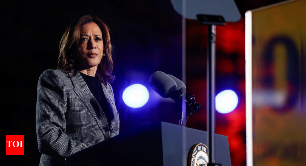 Watch: Awkward silence after Kamala Harris tells crowd to shout their ...