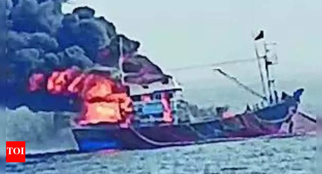 Fishing Crew Pilot Beheaded in Sindhudurg: Shocking Mid-Sea Murder ...