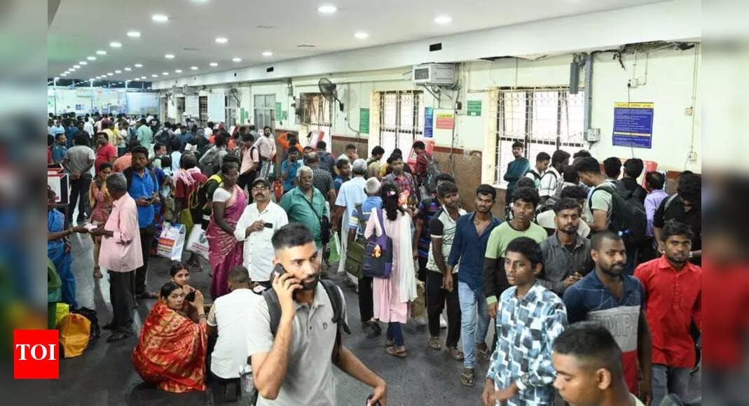 Coimbatore Sees Decreased Crowds at Bus Stands and Shopping Hubs This ...