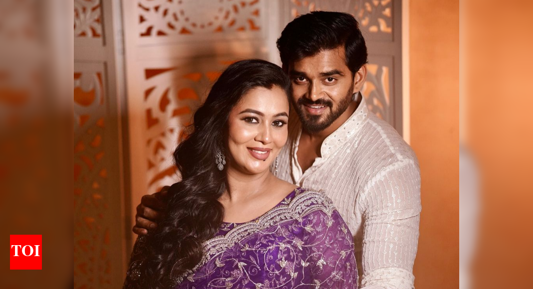 TV couple Chandra Gowda- Neha Ramakrishnan blessed with a baby girl ...