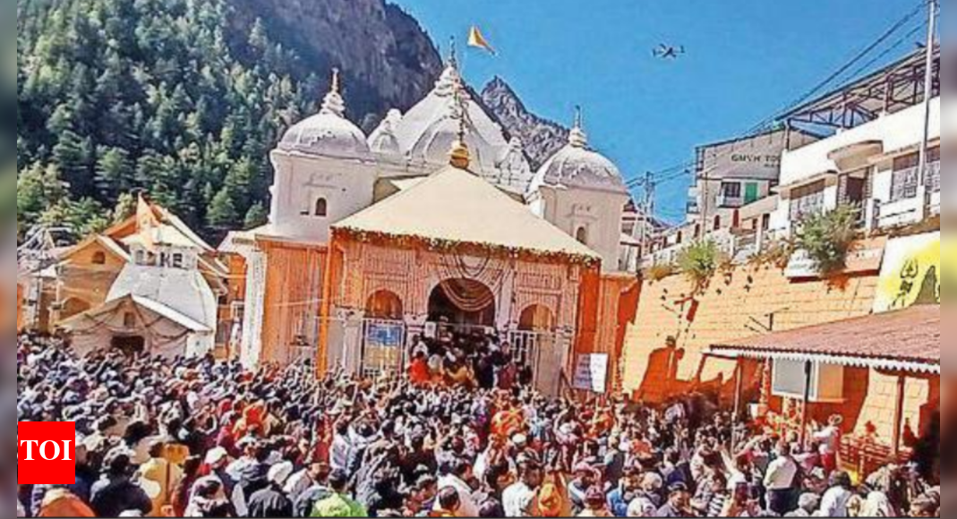 Char Dham Yatra: Char Dham Yatra 2023: Gangotri Closes for Winter ...