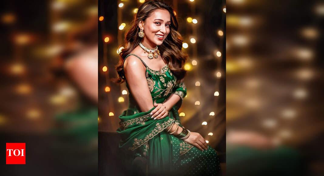 From Biryani to sweets: The festive binge list of Tolly divas | Bengali ...