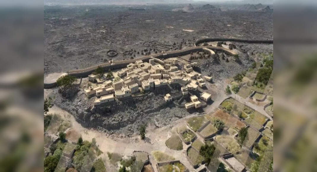 Archaeological Site, Saudi Arabia: 4000-year-old fortified town ...