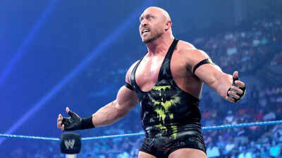 Former WWE superstar Ryback threatens to Shell Shock Kamala Harris and ...