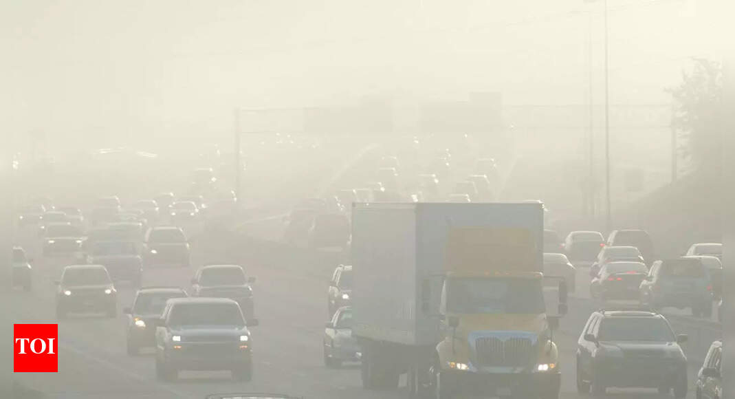 Why is Pakistan blaming India for rising air pollution in the country ...