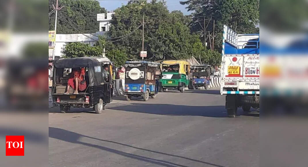 New Nighttime Verification Drives for E-Rickshaw and Tempo Drivers ...