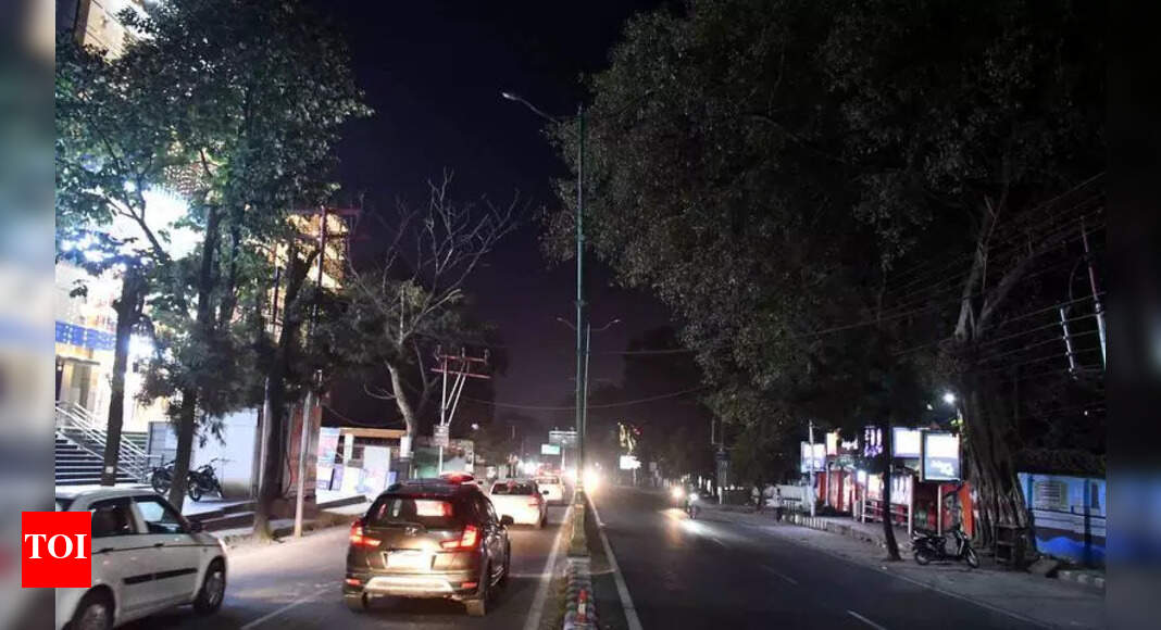 Dehradun Introduces QR Codes for Streamlined Public Complaint System on ...