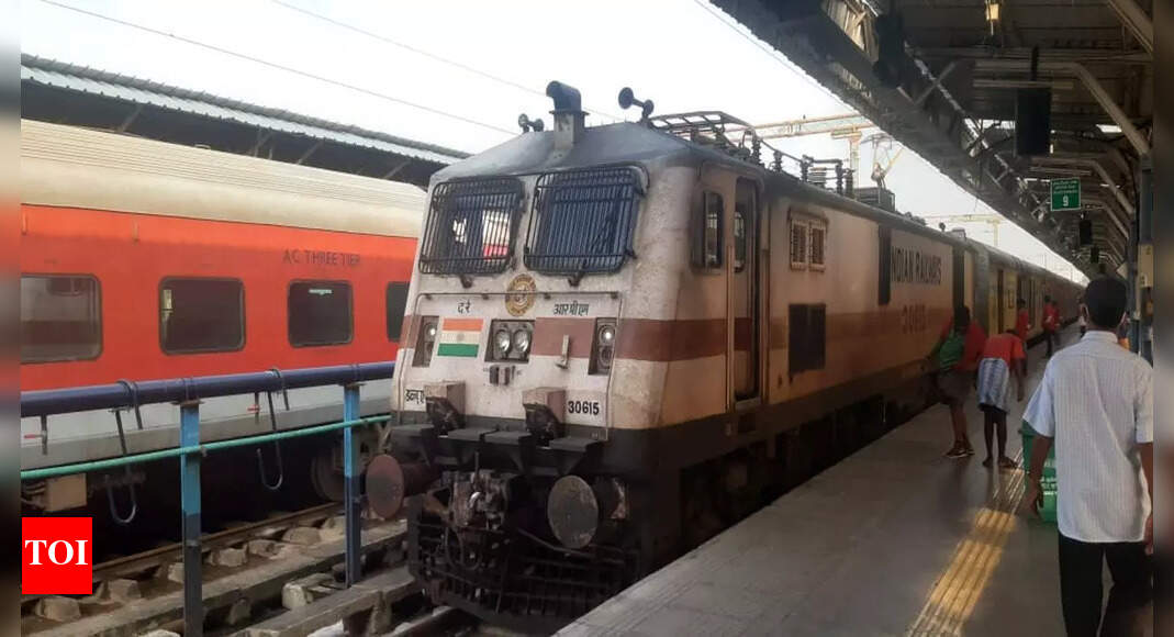 Charminar Express Coach Composition Temporarily Revised by Southern ...