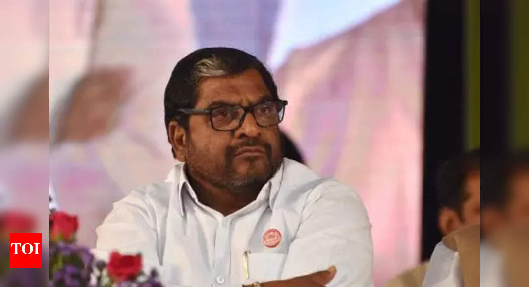 Raju Shetti Supports Ubts Satyajit Patil Sarudkar In Shahuwadi Election Kolhapur News Times