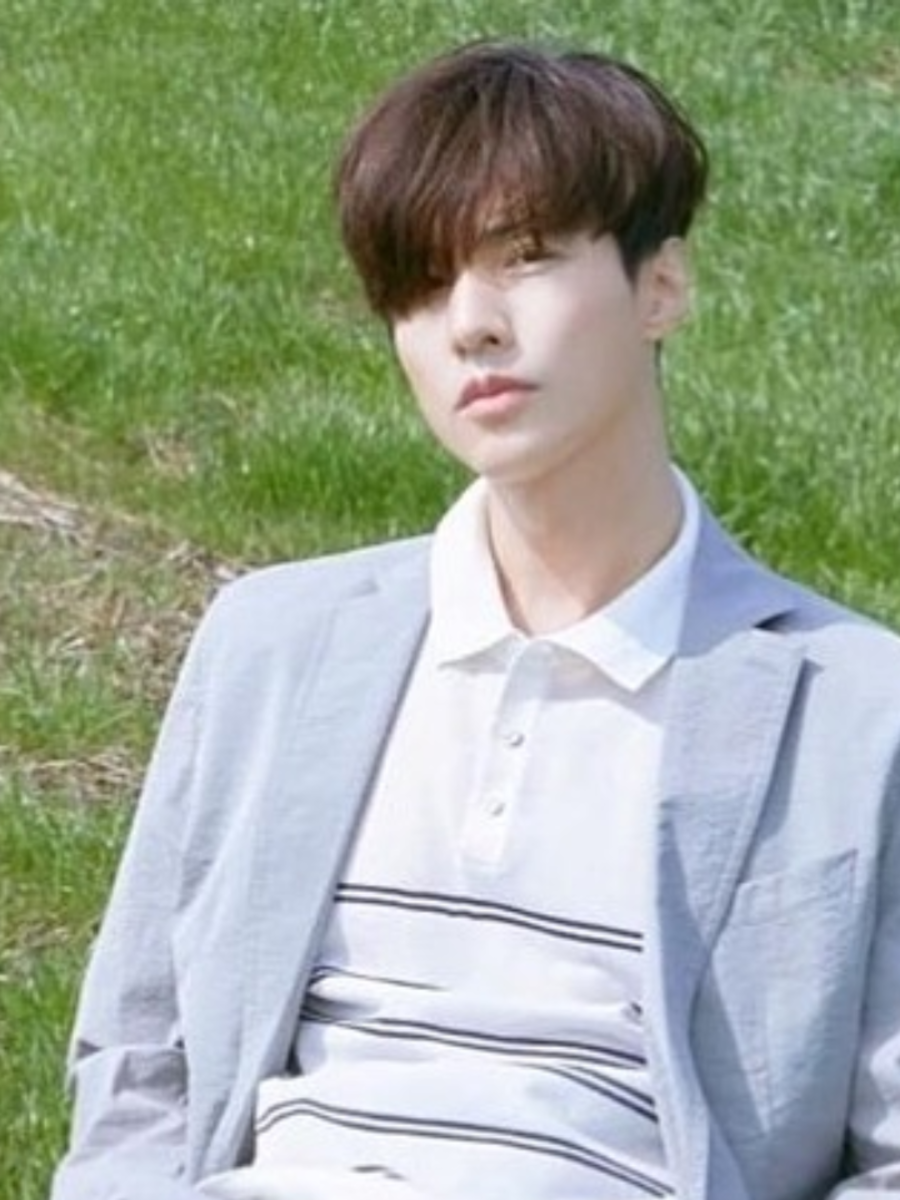 Won Bin's Movie List:9 Iconic roles of Taegukgi Star | Times Now