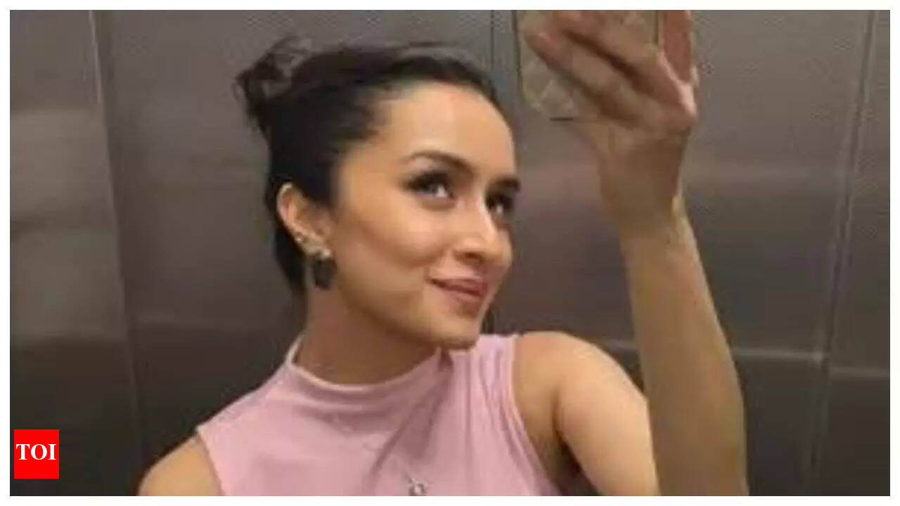 Celebrities With Big Foreheads 60 Photos - Moonagedaydream.film