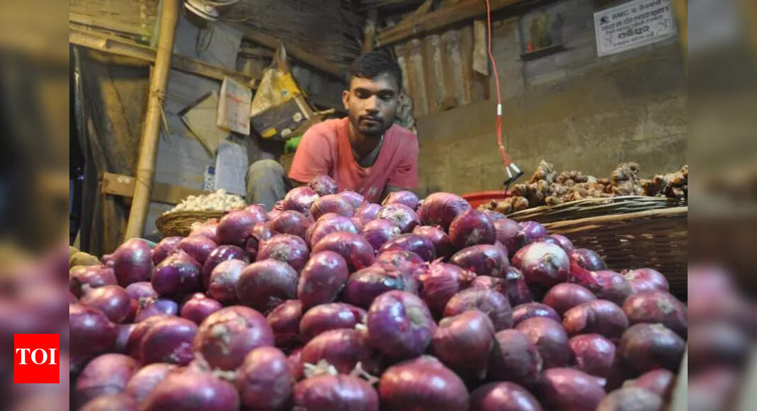 Soaring Onion and Garlic Prices in Bhubaneswar: Consumers Struggle Amid Kartik Festivities ...