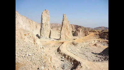 Supreme Court Allows 23,000 Rajasthan Mines to Operate Until March 2025 ...