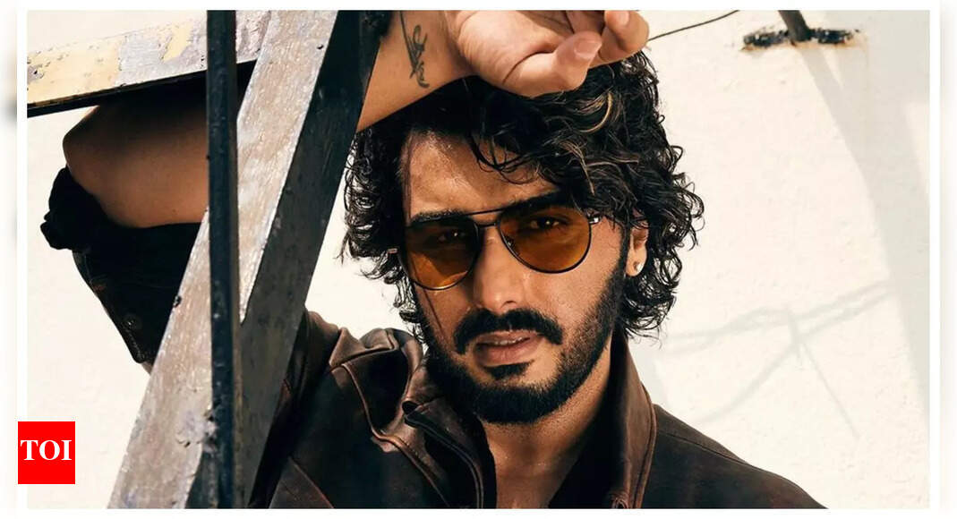 Arjun Kapoor opens up on his darkest phase: I was paralyzed by negative thoughts | Hindi Movie ...