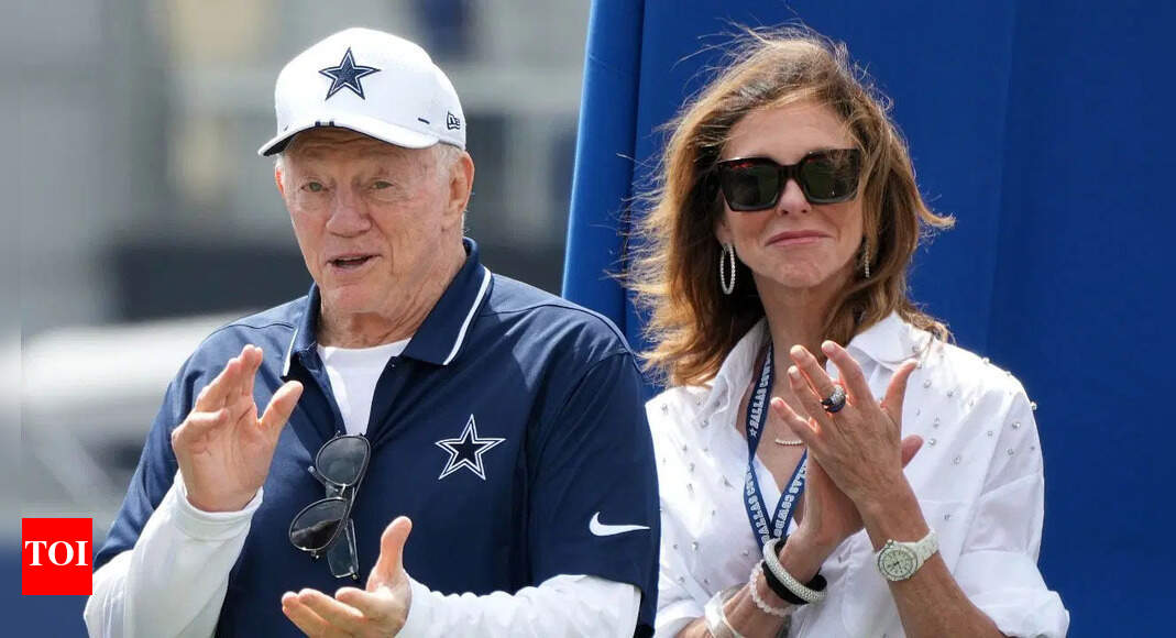 Jerry Jones’ daughter Charlotte Jones pays tribute to Cowboys’ veterans ...