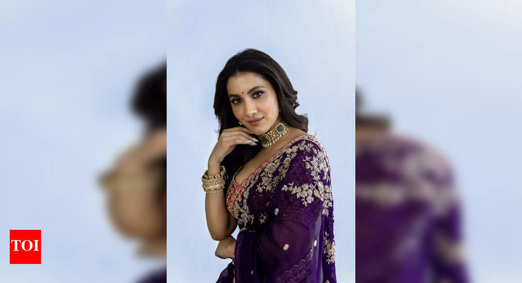 Rukmini Maitra announces her collaboration with filmmaker Arnab Middya | undefined Movie News ...