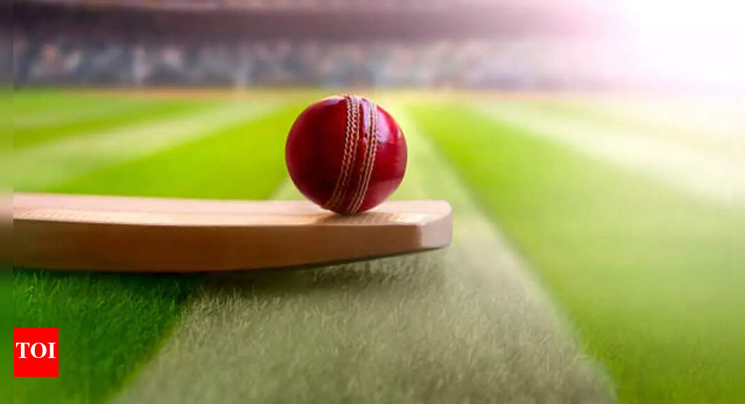 Ranji Trophy: Jharkhand crawl to 136/3 against Delhi on a curtailed Day ...