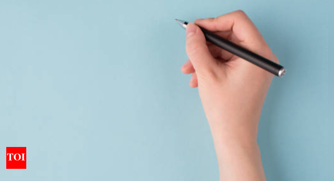 Personality Test: The way you hold your pen says a lot about your ...