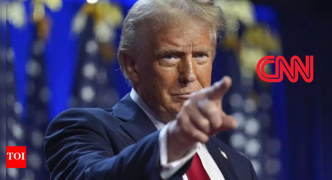 Trump CNN Feud: Trump fallout? CNN set to fire hundreds of employees ...