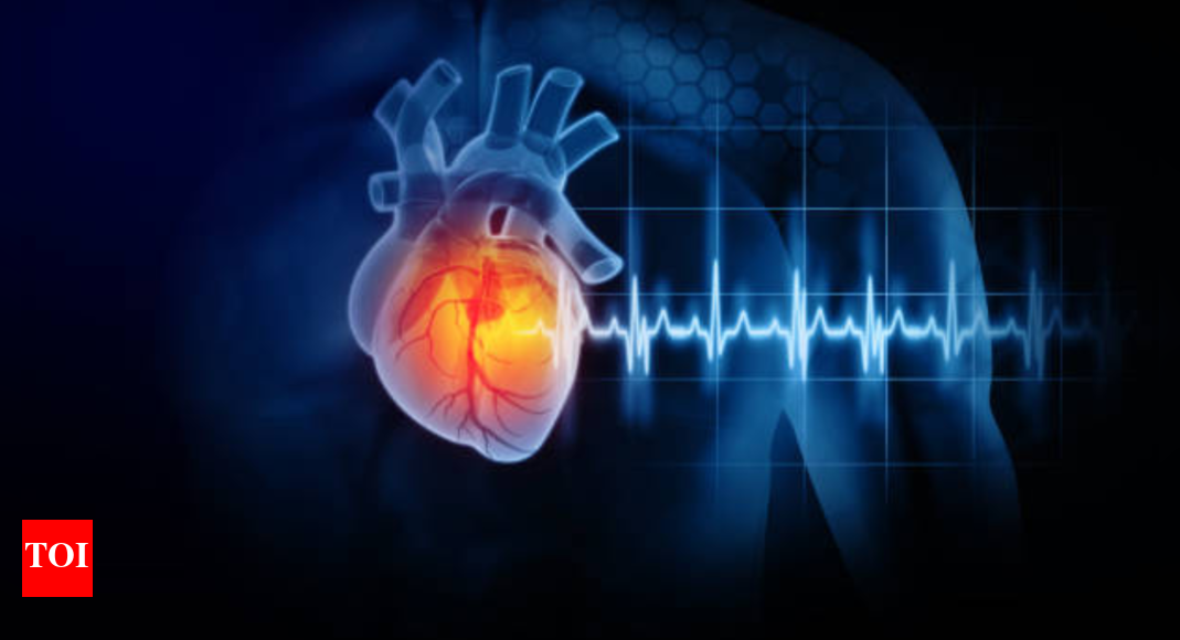 Leadless pacemaker saves life of 74 year old woman; implanted through ...