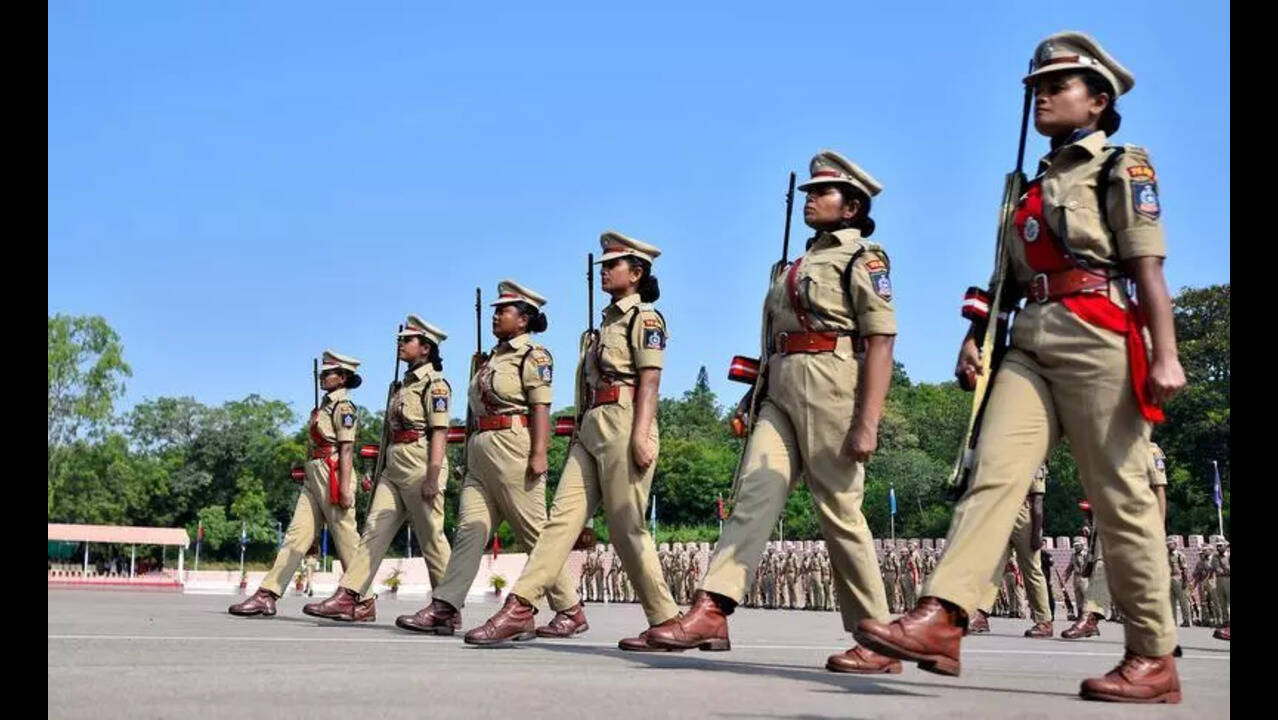 Ips Officer Uniform Picture