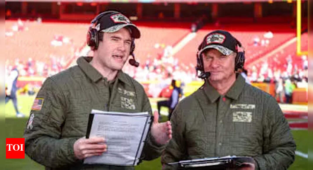 How Do NFL Teams Honor the Military? The Chiefs' Heartfelt Tribute to ...