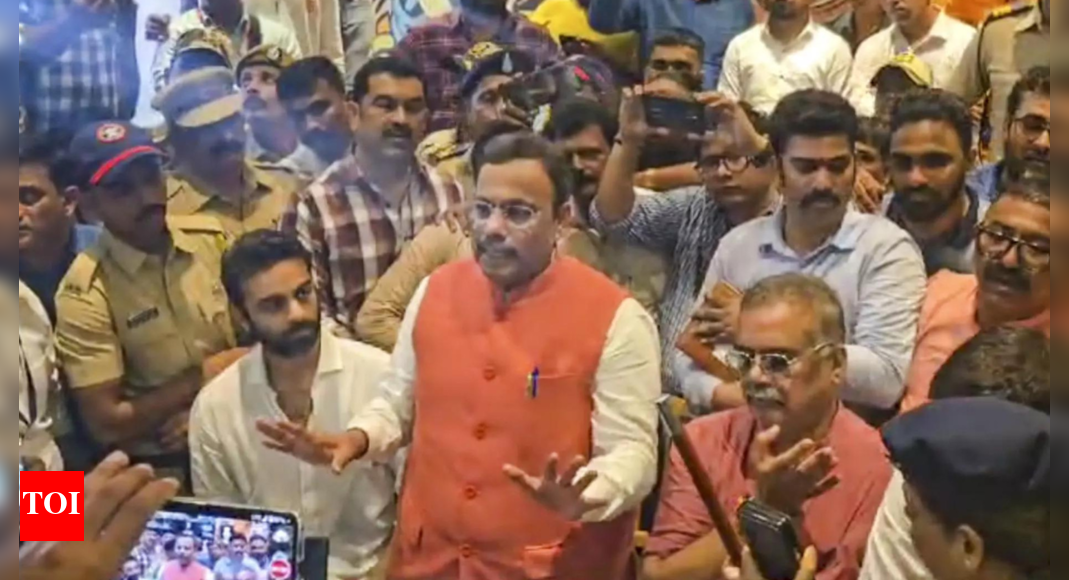 BJP defends Vinod Tawde, says it's a poll stunt by opposition ...