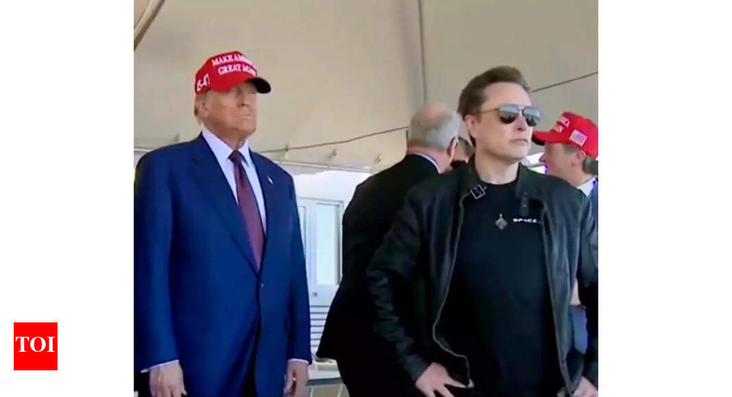 Elon Musk’s SpaceX launches sixth Starship test flight with Donald ...