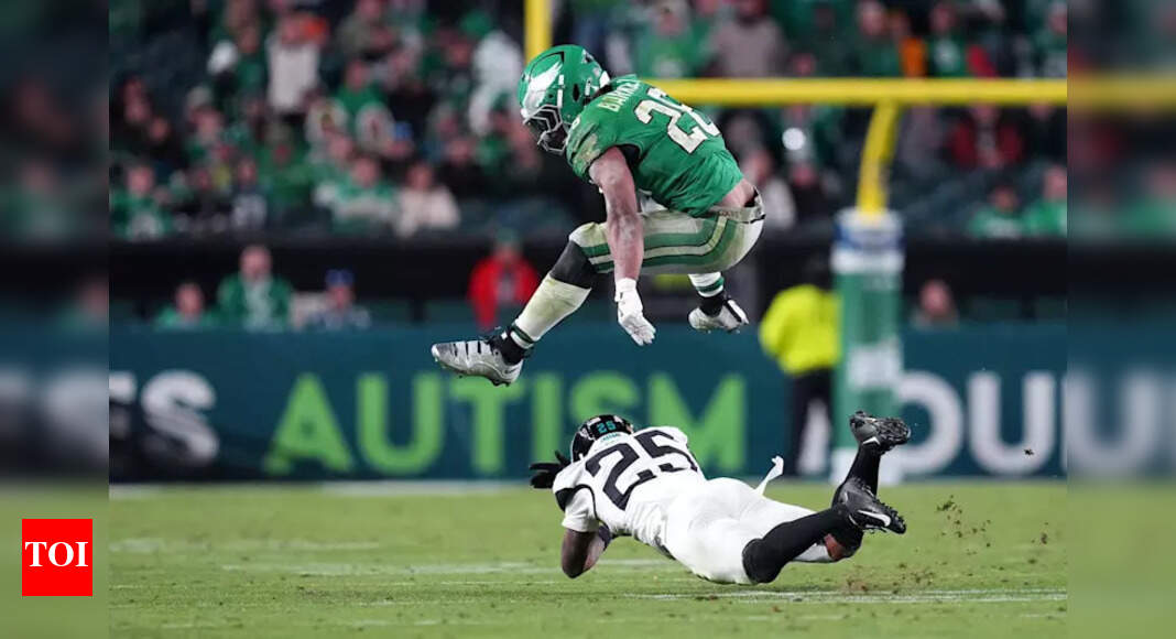 Saquon Barkley's epic backward hurdle move finds its way to Madden NFL ...
