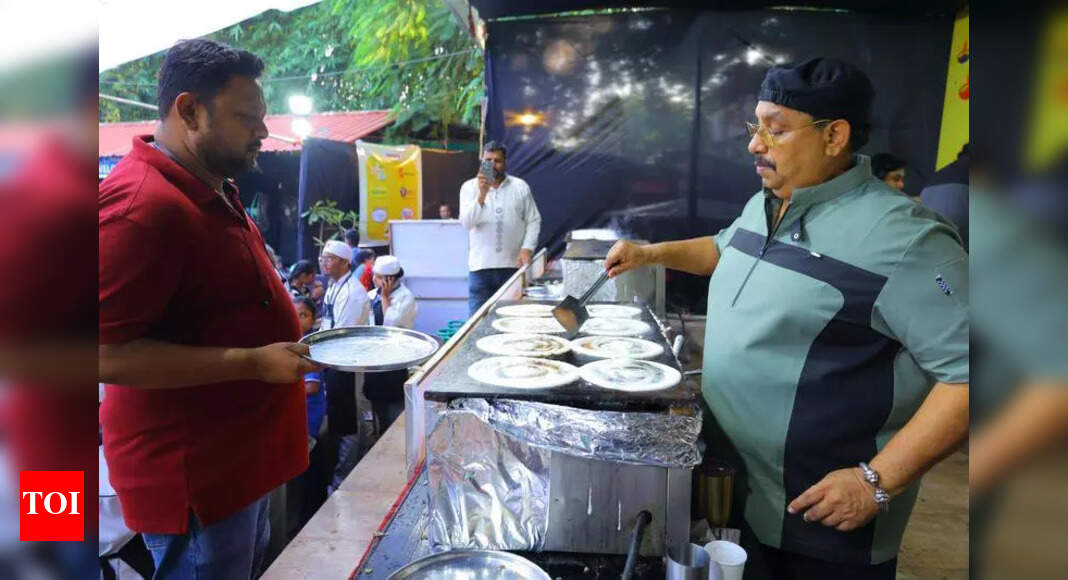 Vishnu Manohar to Receive Prestigious Vidarbha Gaurav Award for ...