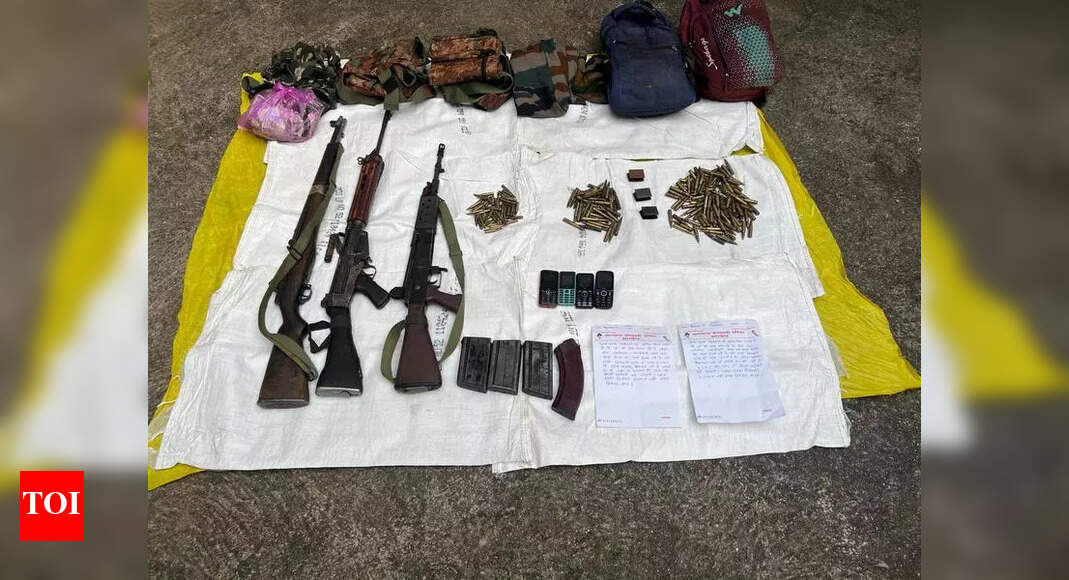 Latehar Police Capture Two Maoists, Seize Weapons and Ammunition ...