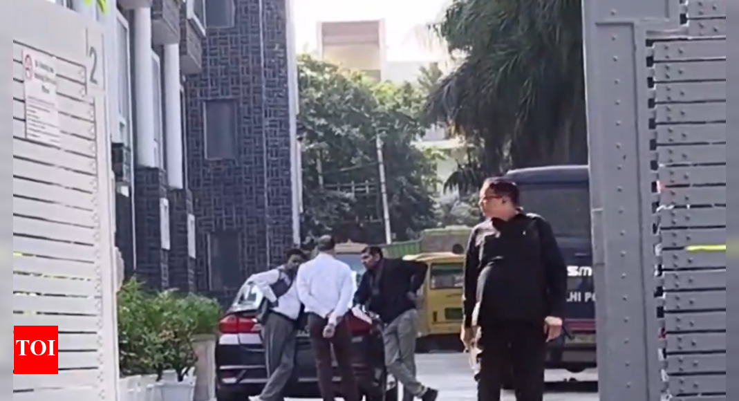 Delhi School Bomb Threat: school receives bomb threat email day after ...