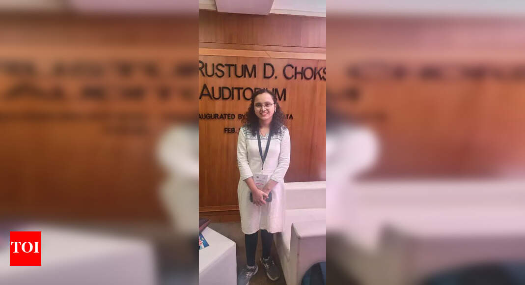 Inspiring Journey of Cancer Survivor Komal Randive: From Class 10 to ...