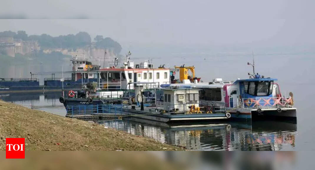 Discover the Nishadraj Mini Cruise at Maha Kumbh: A Divine Panoramic ...