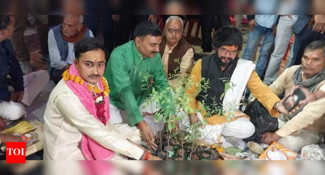 Innovative ‘Green Tilak’ Ceremony Promotes Environmental Awareness in ...