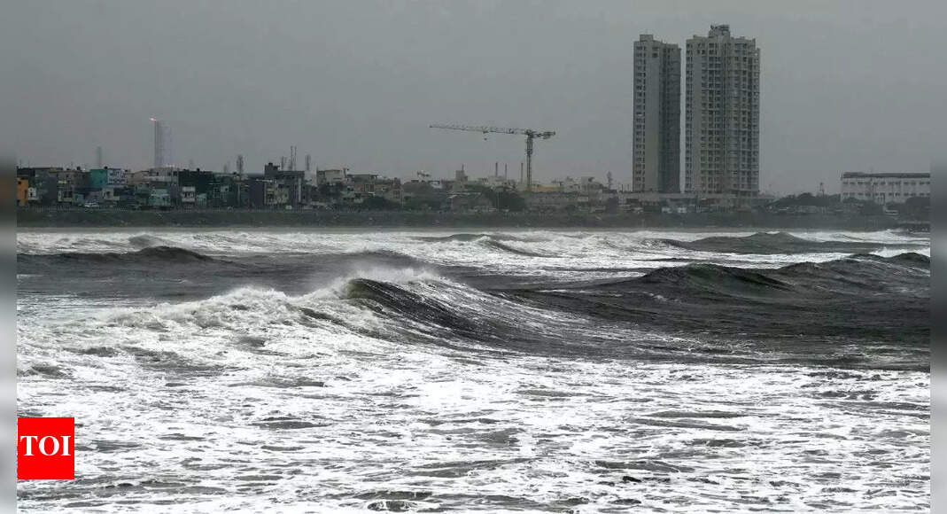 Cyclone Fengal likely to cross north Tamil Nadu-Puducherry coasts this ...