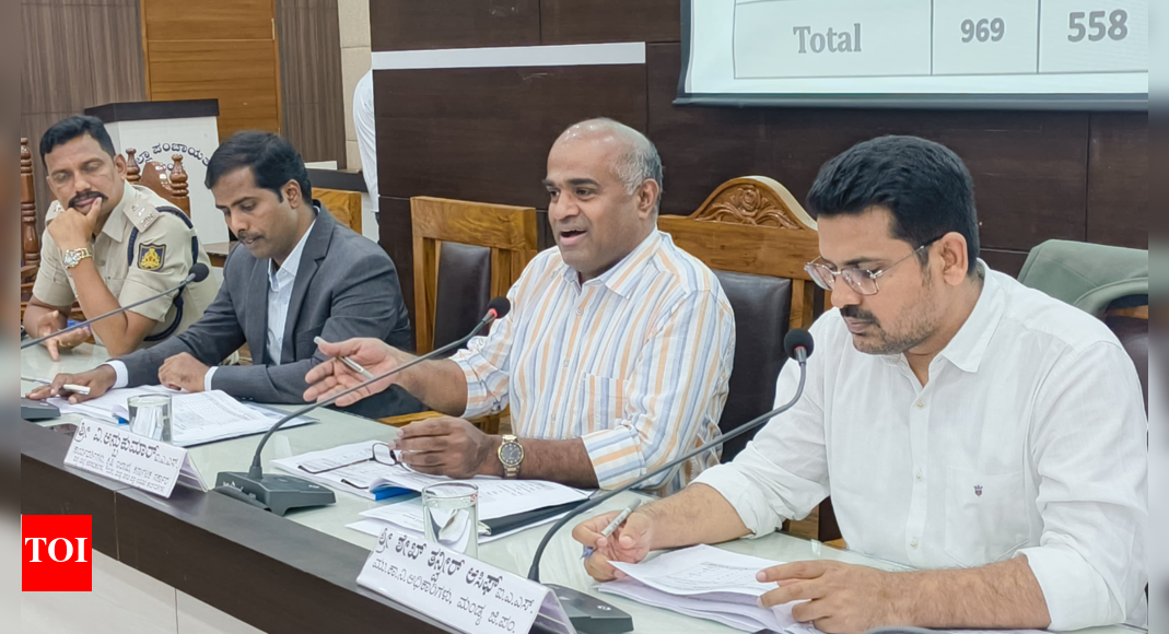 Karnataka Secretary V. Anbu Kumar Highlights Agricultural and Development Initiatives in Mandya ...