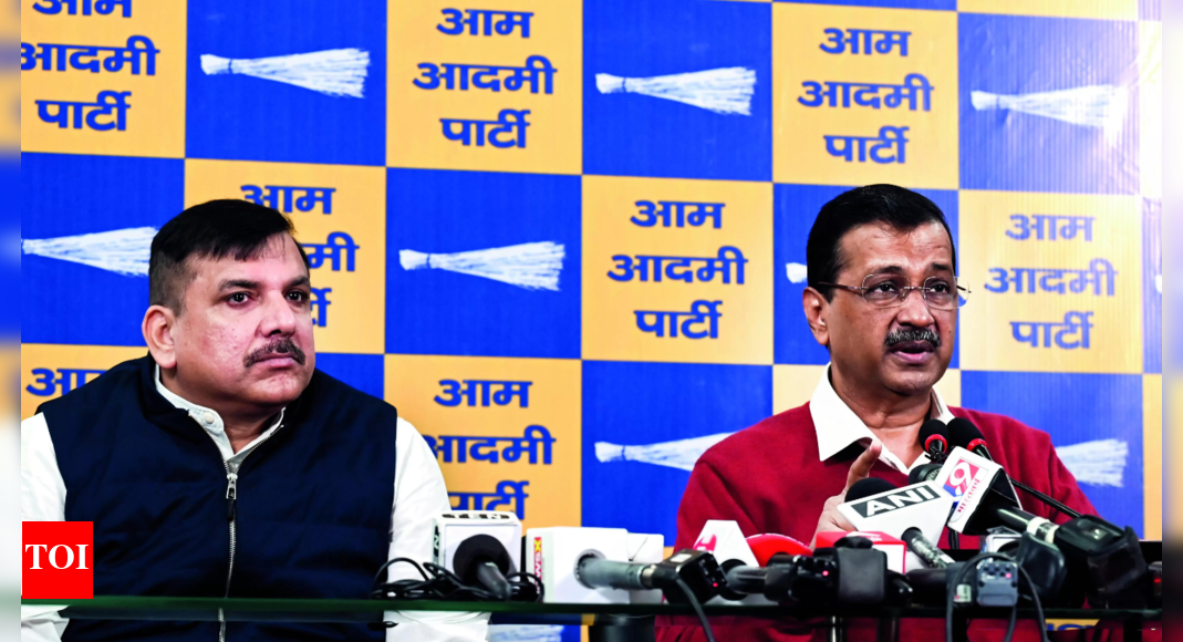 Arvind Kejriwal reiterates AAP stand of going solo in Delhi polls ...