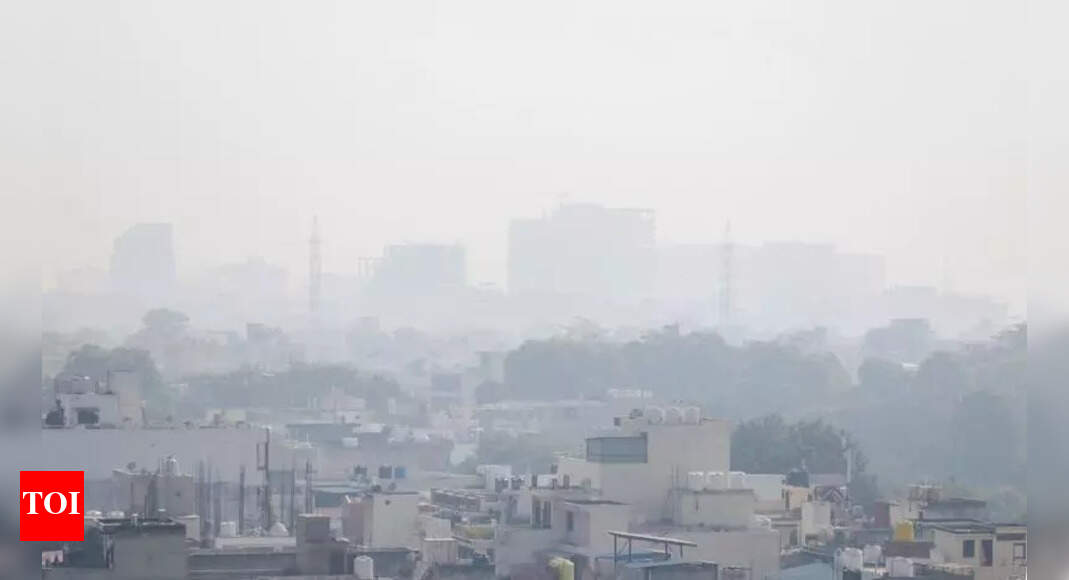 Gurgaon Air Quality Improves to Moderate Level After 34 Days of ...