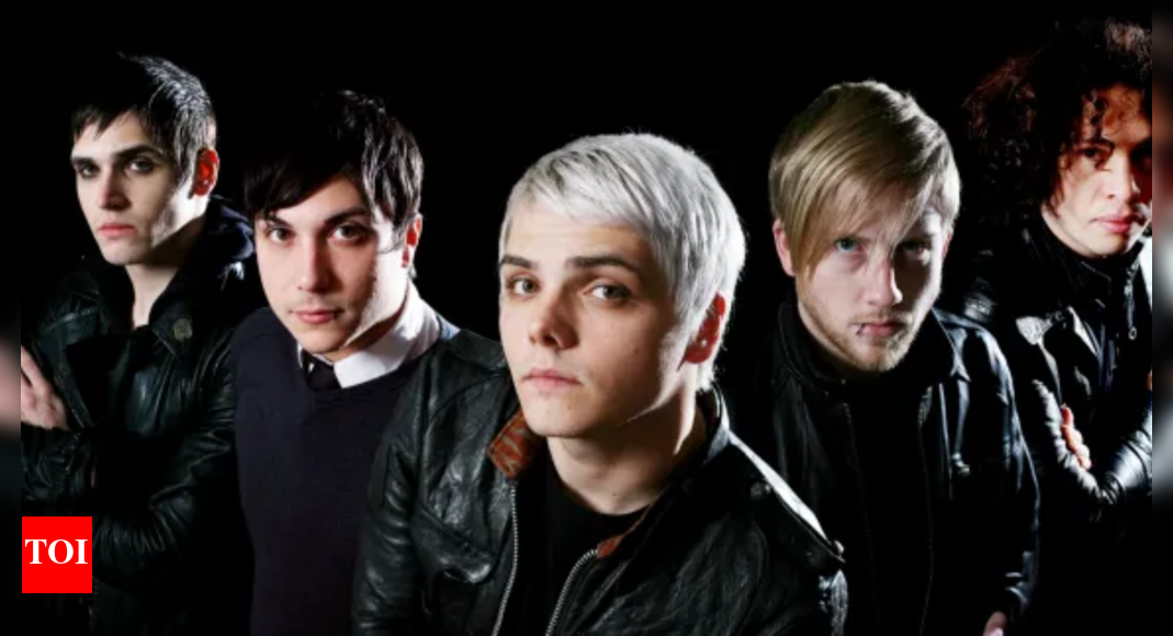 My Chemical Romance honors late drummer Bob Bryar | English Movie News ...
