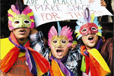 Gay parade gets flashy - Times of India