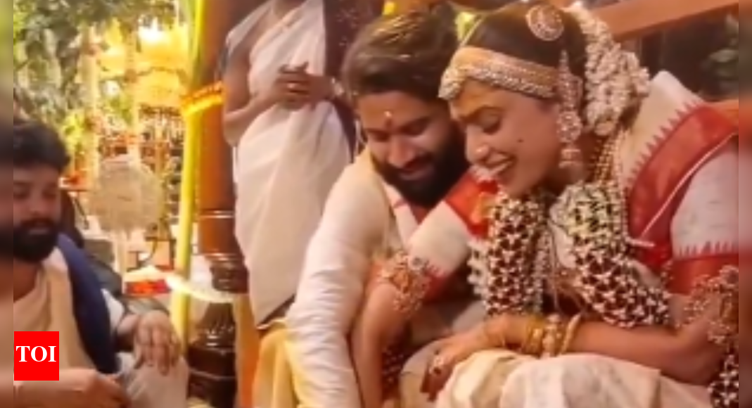 Naga Chaitanya and Sobhita Dhulipala share laughter as they indulge in ...