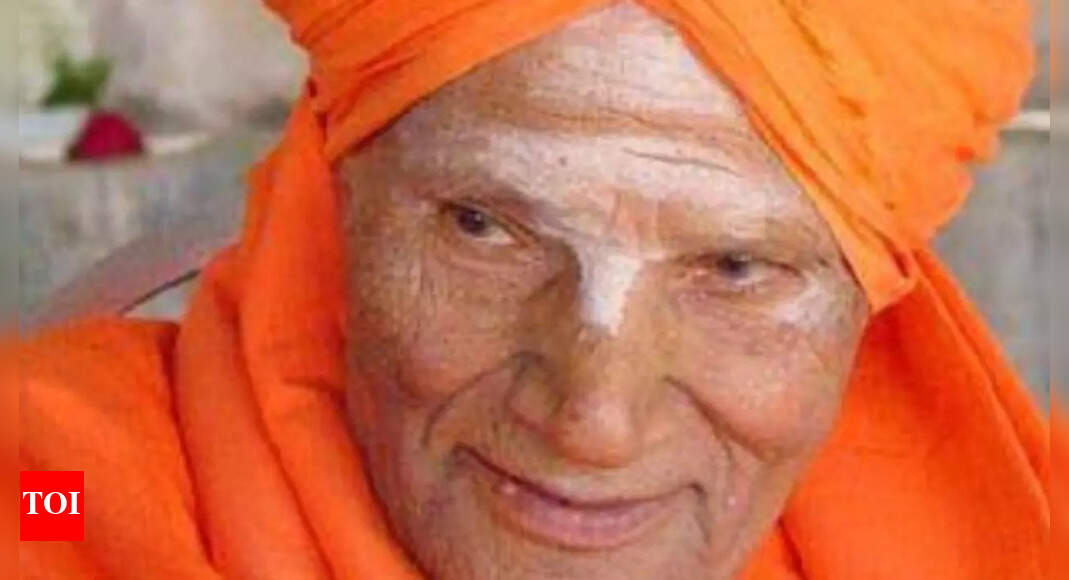 All about Shivkumar Swamiji whose statue was vandalised in Bengaluru ...